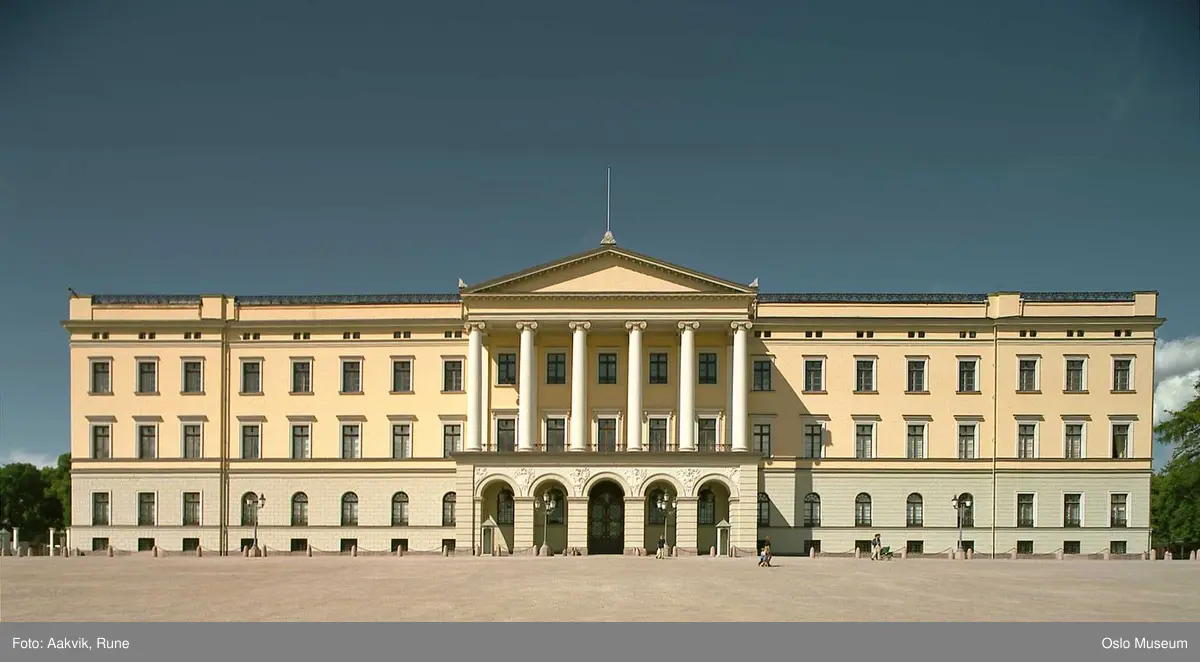 Slottet. - Oslo Museum / DigitaltMuseum