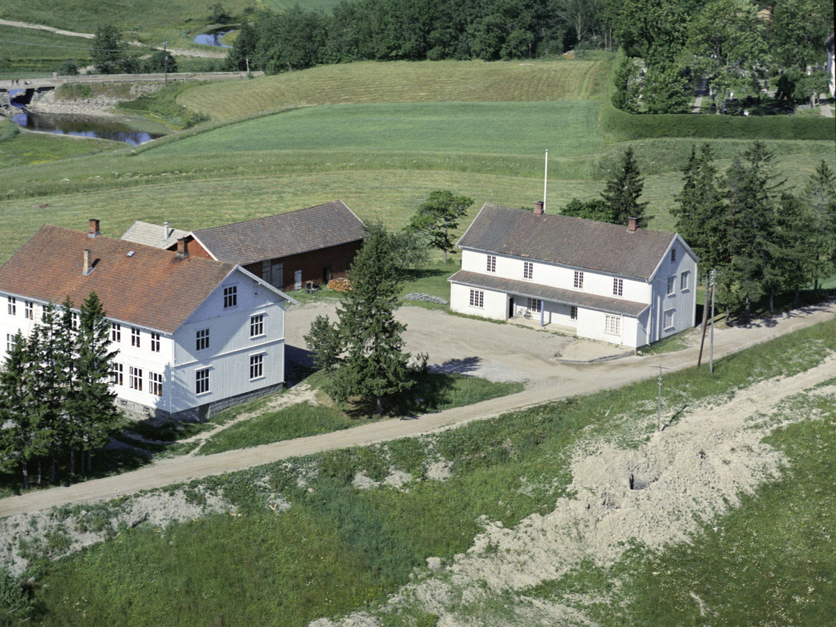 ENEBAKK HERREDSHUS KOMMUNEHUS - Akershusbasen / DigitaltMuseum ENEBAKK HERREDSHUS KOMMUNEHUS - Akershusbasen / DigitaltMuseum