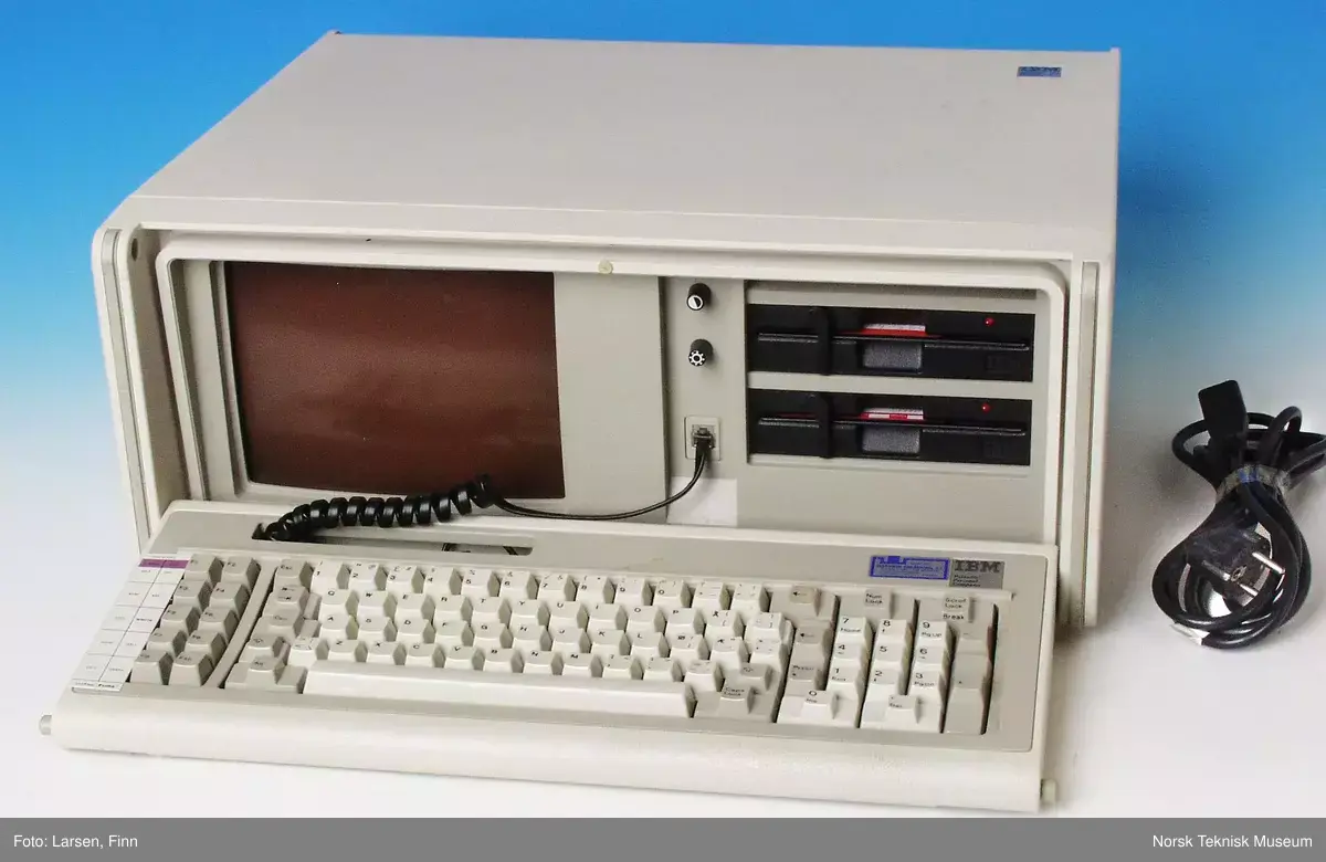 Datamaskin - Norsk Teknisk Museum / DigitaltMuseum